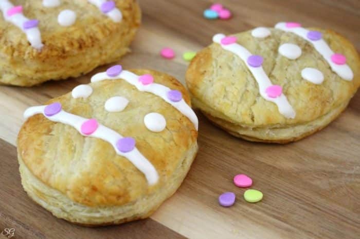 Easy Apple Pie Easter Egg Dessert | Scrappy Geek
